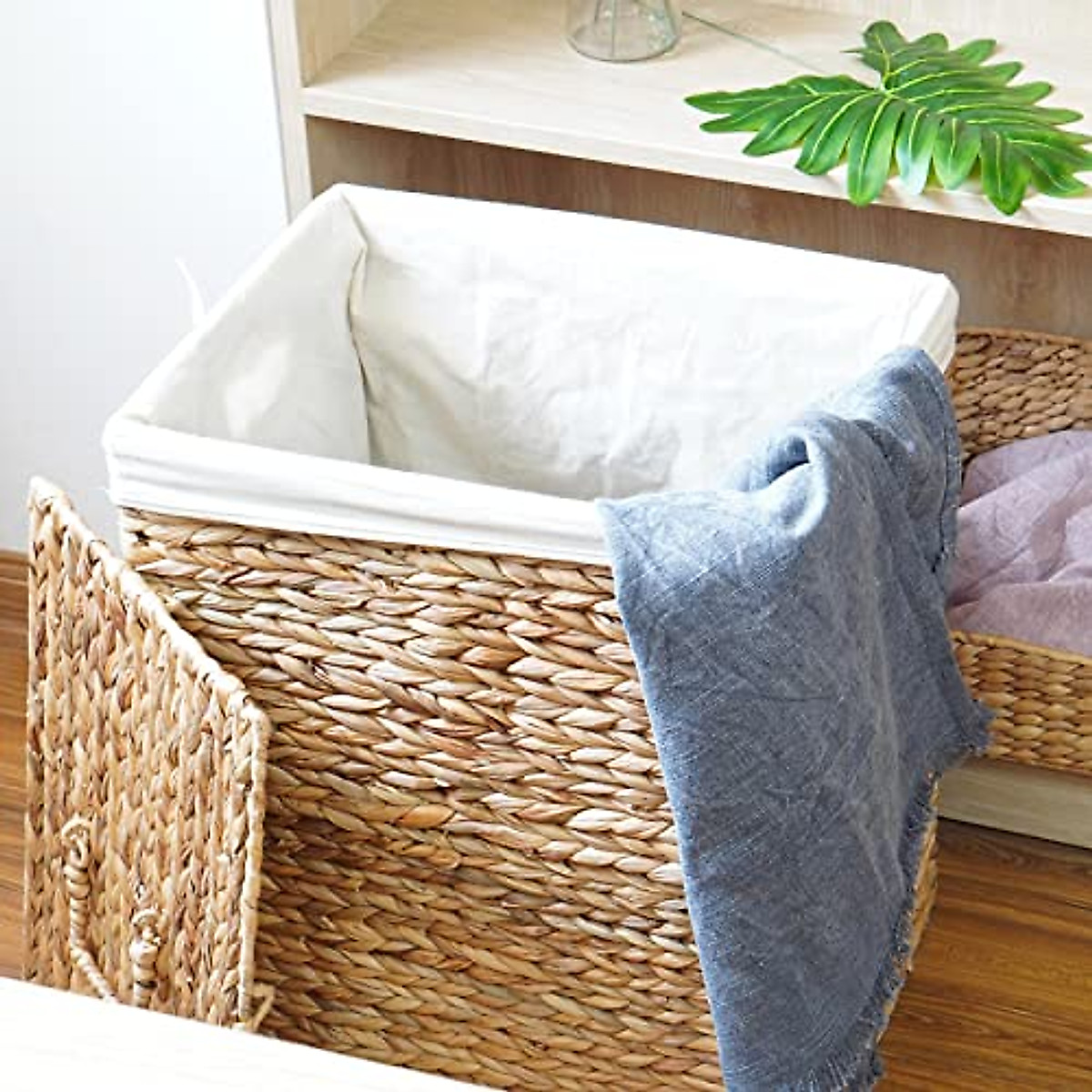 Handmade Rectangular Water Hyacinth Wicker Laundry Hamper with Lid Natural, Large