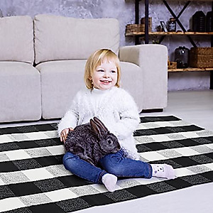 LulusVente Buffalo Plaid Outdoor Rug – 3’x5’ Machine Washable 3.5lbs Hotel Grade Thick Woven Yarn Black White Plaid Checkered Farmhouse Cotton for Indoor/Outdoor Front Porch Runner Layered Doormat