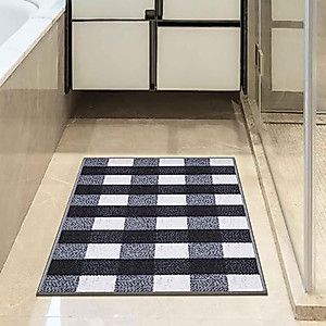 Ottomanson Ottohome Collection Non-Slip Rubberback Checkered Buffalo Plaid Design 2x3 Indoor Area Rug/Entryway Mat, 2'3" x 3', Black/White