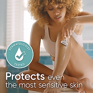 Gillette Venus Deluxe Smooth Sensitive Women's Razor Handle + 2 Blade Refills