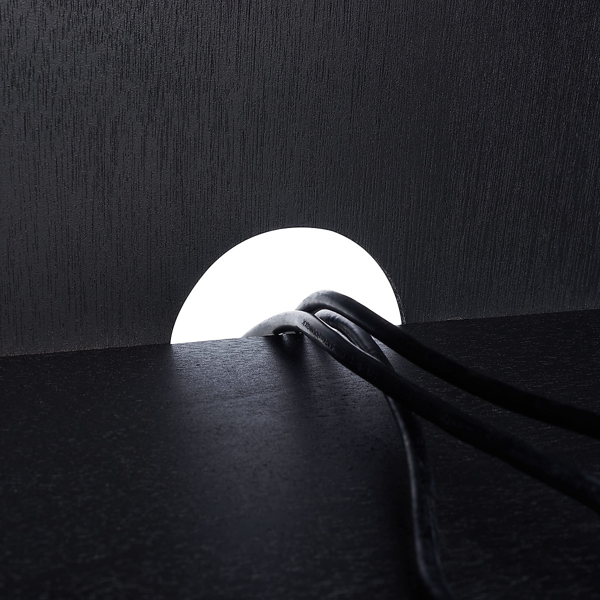 SAFAVIEH Home Collection Tate Black 2-Door 1-Shelf Entertainment Stand up to 55" Flatscreen TV Media Unit