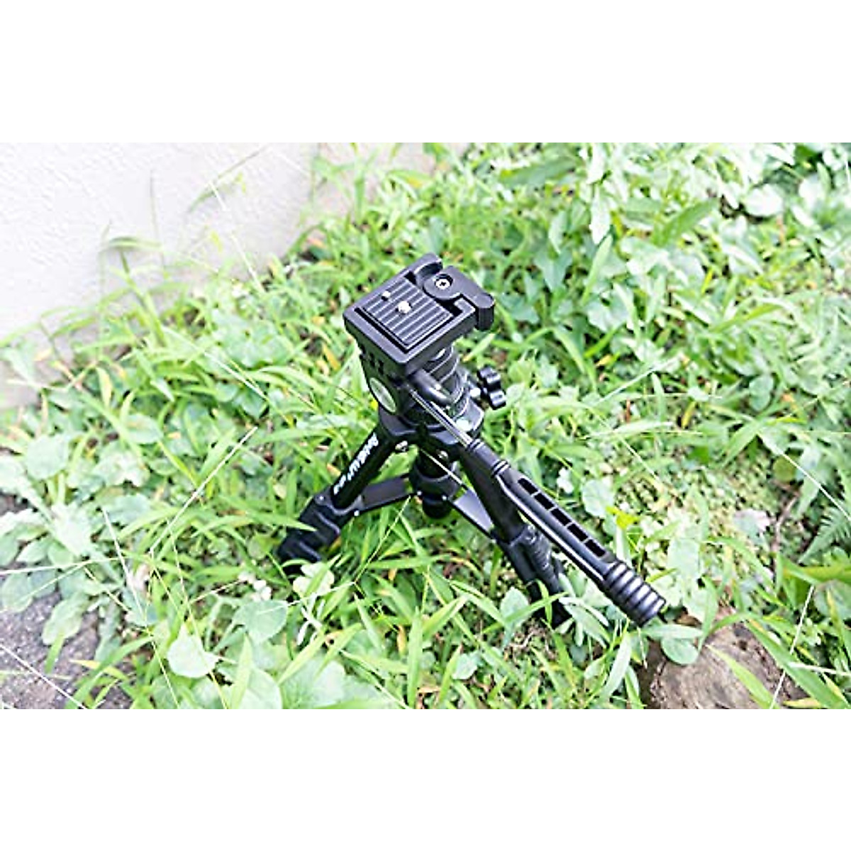 RetiCAM Tabletop Tripod with 3-Way Pan/Tilt Head, Quick Release Plate and Carrying Bag for Phones, Cameras and Spotting Scopes - MT01 Mini Tripod, Aluminum, Black