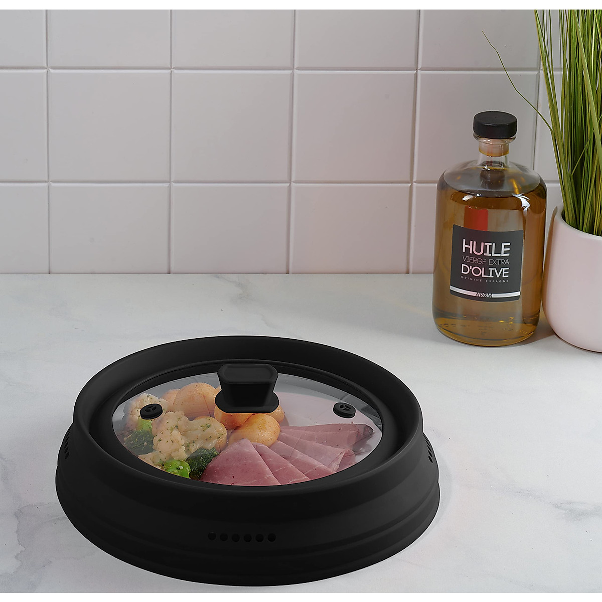 Godinger Microwave Splatter Cover, Microwave Cover for Food, Collapsible Plate Lid with Easy Grip Handle, Safe Tempered Glass and Silicone, Pot, Splatter Cover Guard - Large 12”