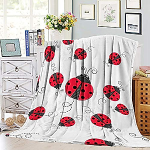 FortuneHouse8 Ladybug Blanket Flannel Fleece Blanket Christmas Red Ladybug Throw Blanket Super Soft Warm Cozy Bed Couch or Car Throw Blanket for Children Adult Travel All Reason 40x50inch