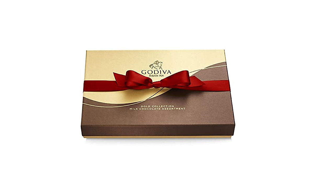 Godiva Milk Chocolate Gift Box for Valentine’s Day – 22 Assorted Pieces