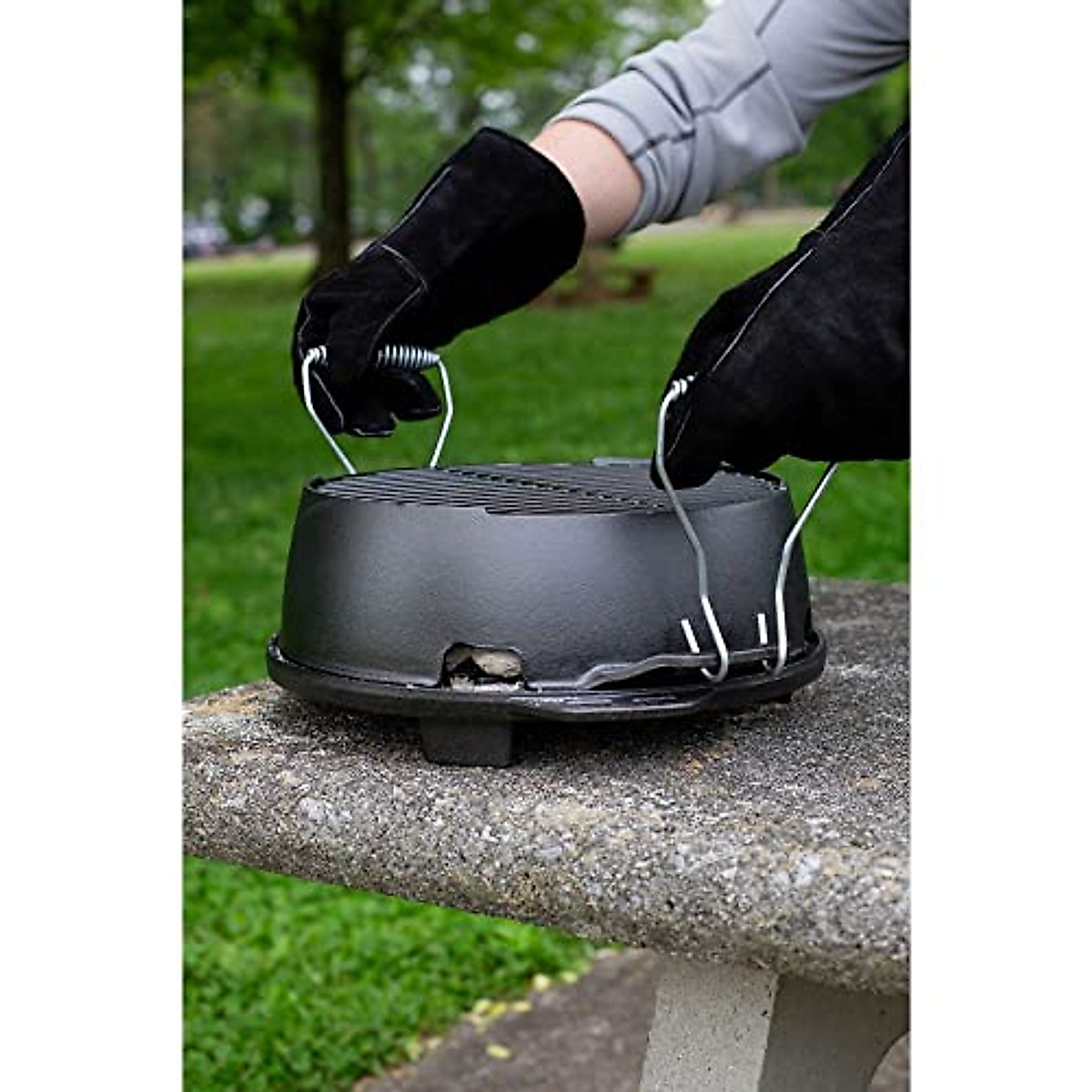 Lodge L12RG Cast Iron Round Kickoff Grill, 12 inch, Black