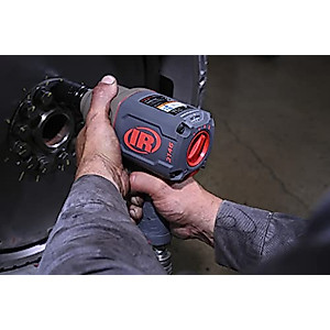 Ingersoll Rand 2146Q1MAX 3/4-Inch Drive, Air Impact Wrench, Quiet, 2,000 ft-lbs Nut-busting torque, Maintenance Duty, Pistol Grip, Standard Anvil , Gray