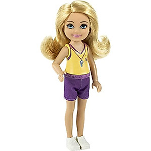 Barbie Chelsea Can Be Dog Trainer Playset with Blonde Chelsea Doll (6-in), Dog & Leash, Jumping Hoop, Obstacle Cones, Training Treats & More, Great Gift for Ages 3 Years Old & Up