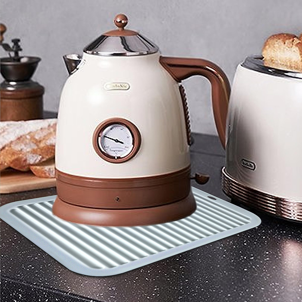 TOPULORS 3 PCS Silicone Trivets for Hot Pots and Pans 9"x12" Heat Resistant Mat Hot Pads for Kitchen Quartz Countertops - Dish Drying Mat Non-Slip Potholders Pot Holders Trivets for Hot Dishes - Gray