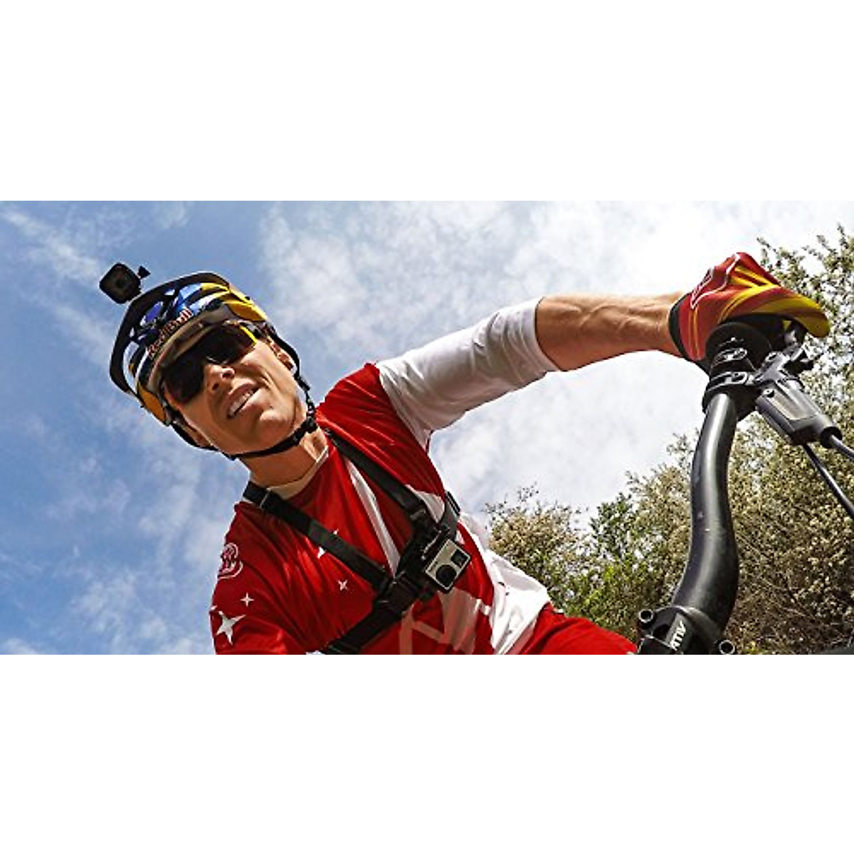 GoPro Vented Helmet Strap Mount (All GoPro Cameras) - Official GoPro Mount