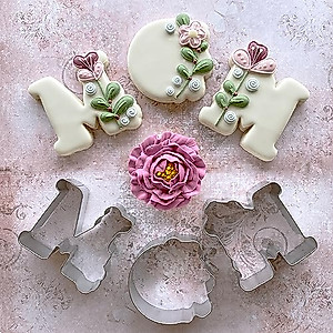 R & M International 5145 Mom Letters Mother's Day, 3-Piece Cookie Cutter Set, Tinplated Steel