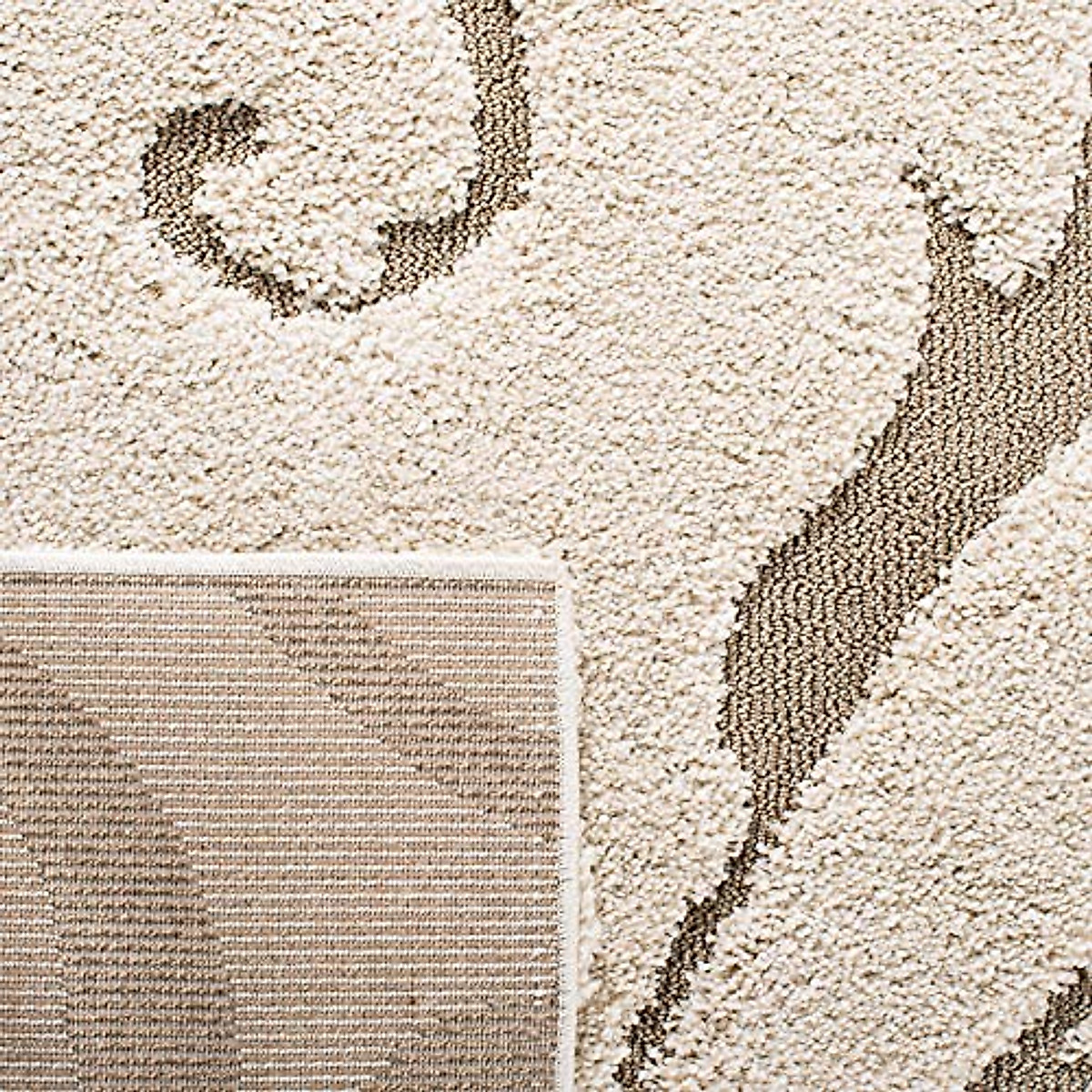 SAFAVIEH Florida Shag Collection Accent Rug - 4' x 6', Cream & Beige, Scroll Design, Non-Shedding & Easy Care, 1.2-inch Thick Ideal for High Traffic Areas in Foyer, Living Room, Bedroom (SG455-1113)