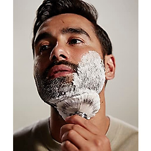 The Art of Shaving Lavender Travel Kit - Men's Razor with 1oz Pre-Shave Oil, 1.5oz Shaving Cream, Shaving Brush & 1oz After-Shave Balm