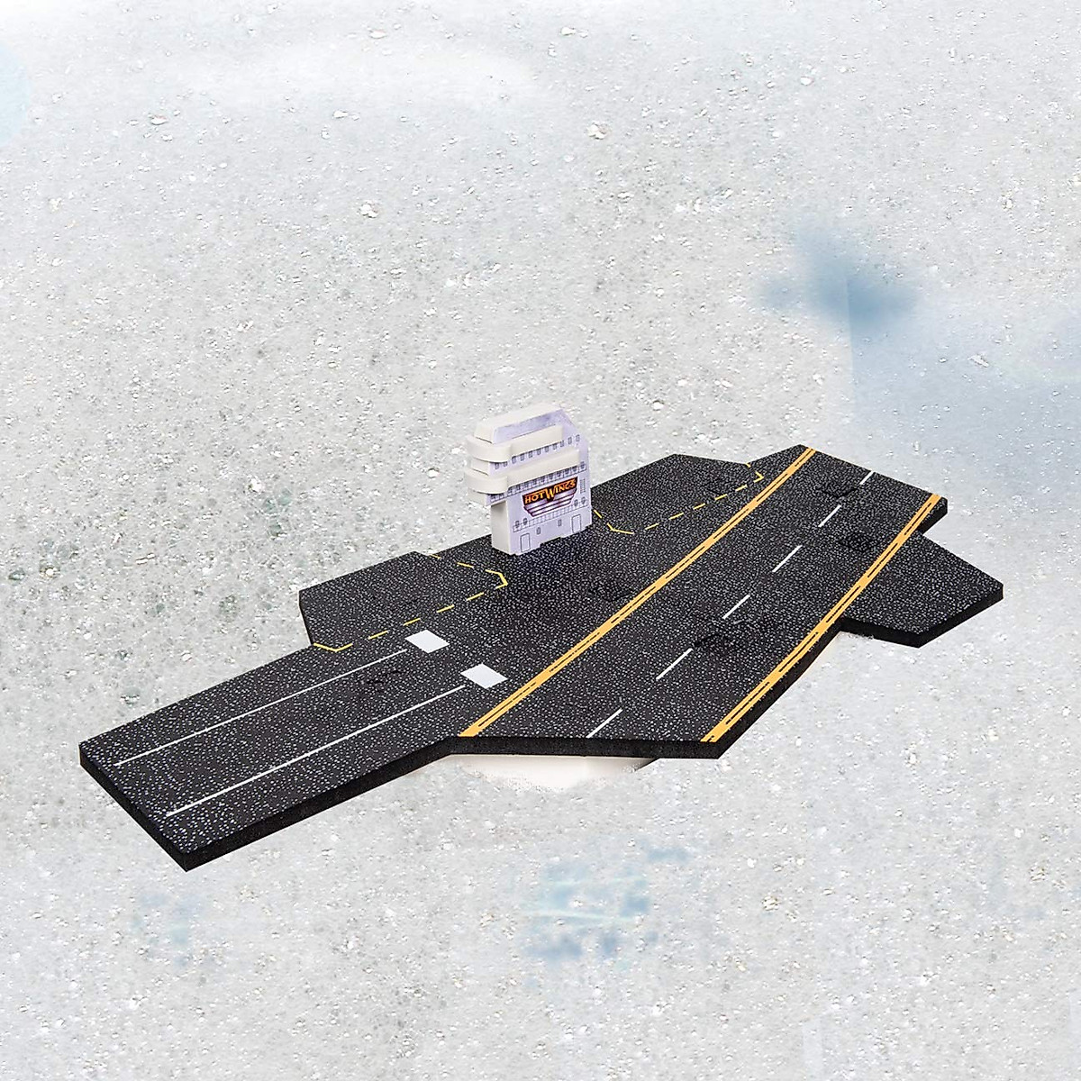 Hot Wings Planes Aircraft Carrier