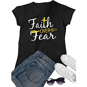 Go All Out Medium Black Womens Faith Over Fear Cross & Arrow T-Shirt