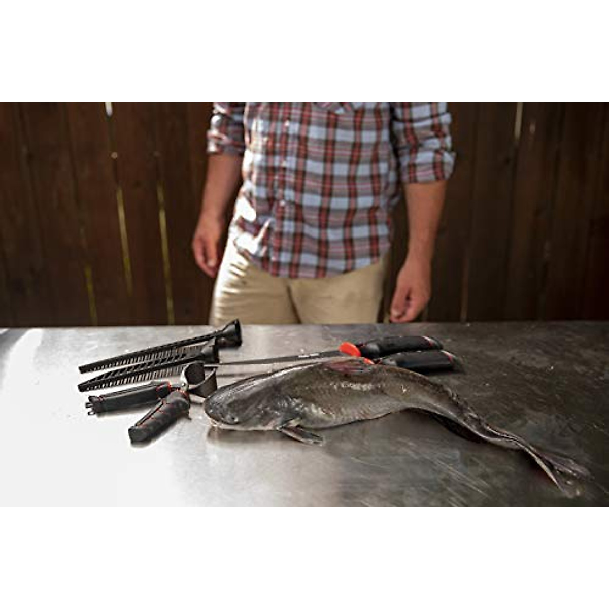 Ugly Stik Ugly Tools 9 Inch Flex Knife for Fishing, Fishing Fillet Knife for Anglers, Sharp Trailing Point Serrated Stainless Steel Blade, Non-Slip Grip Handle,Black