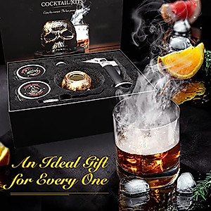 Old Fashioned Smoker Kit, Whiskey Bourbon Cocktail Smoker Kit With 4 Flavored Wood Chips, Torch (No Butane) Smoke Top Cocktail Bar Kit, Gift for Whiskey Lovers, Dad, Husband, Men