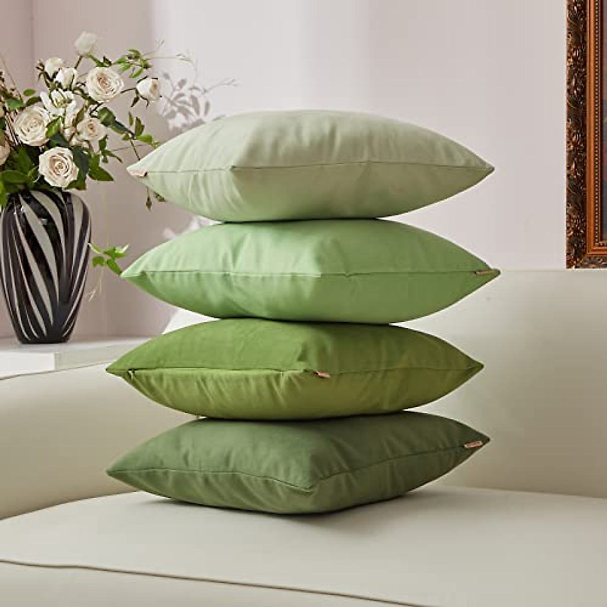 Tayis Green Throw Pillow Covers, Cotton Canvas Soft Square Pillow Cases 18x18 Set of 4, Decorative Pillows Suitable for Sofa Couch Bed Car Home