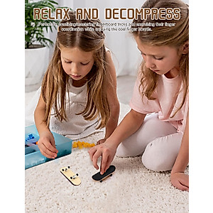 Yosoo Health Gear Finger Skateboards, Finger Board, Tool Kit, 1Pc Maple Wooden Alloy Fingerboard Finger Skateboards with Box Reduce Pressure Kids Gifts