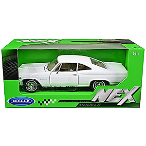 1965 Chevy Impala SS 396 White NEX Models 1/24 Diecast Model Car by Welly 22417W-WH