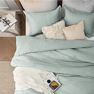 Bedsure Full Comforter Set - Sage Green Full Size Comforter, Soft Bedding for All Seasons, Cationic Dyed Bedding Set, 3 Pieces, 1 Comforter (82"x86") and 2 Pillow Shams (20"x26"+2")