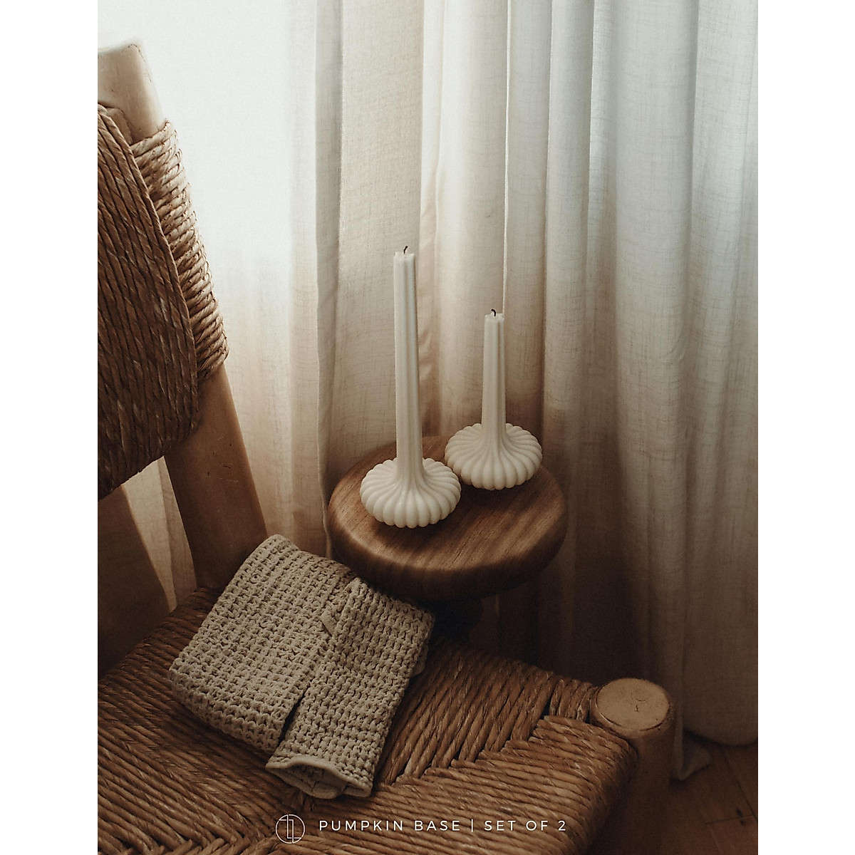 LAWA Set of 2 Pumpkin Base Candle - Beautiful Handmade Pillar Unscented Soy Wax Candle Elegant Aesthetic Vase Candle Housewarming Gift Home Room Shelf Decor Idea White