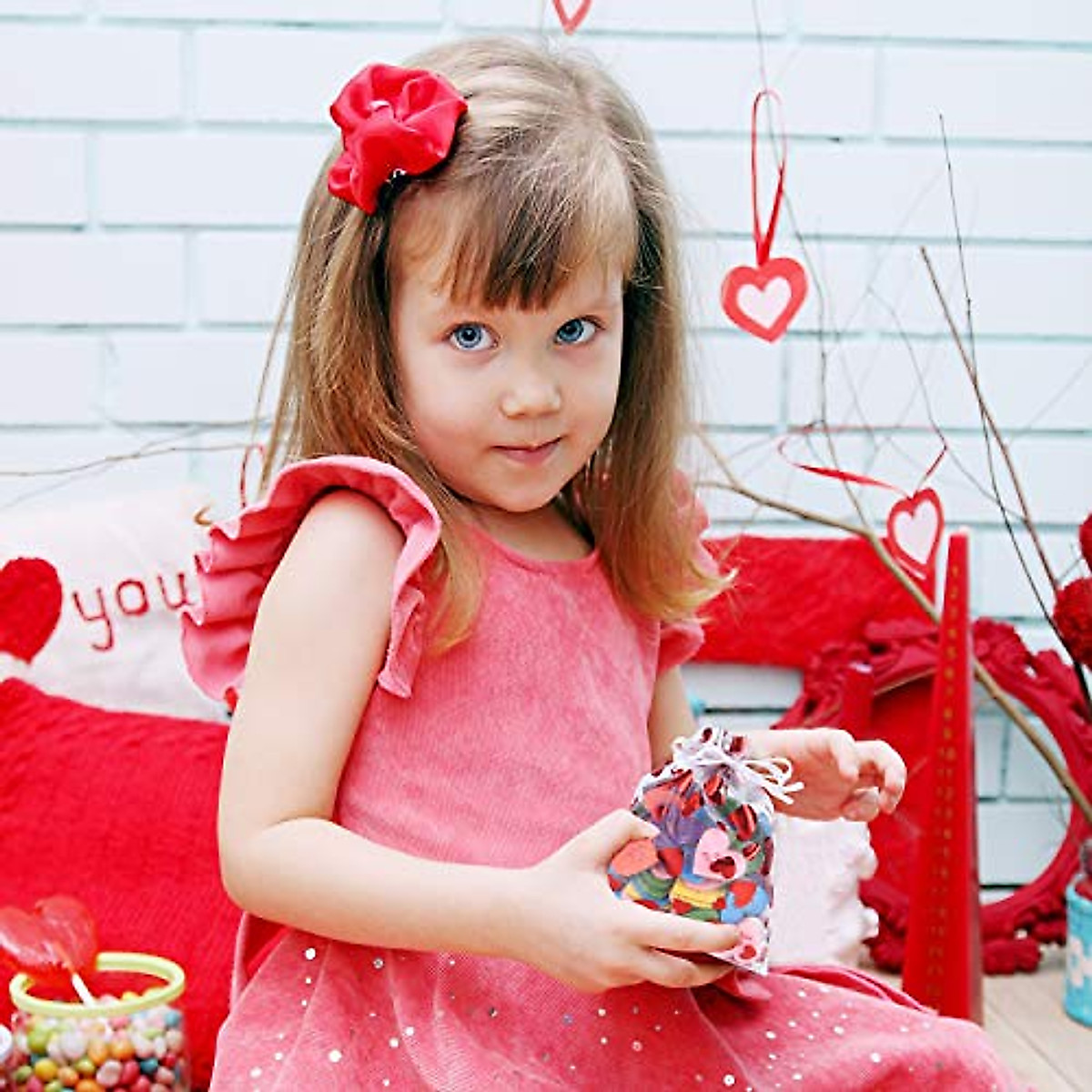 TUPARKA 120 pcs Valentine Gift Bags,Valentines Candy Treat Bags, Love Heart Organza Bags Drawstring Pouches for Valentines Goodie Wedding Gift Packaging,Valentines Party Favor Bags