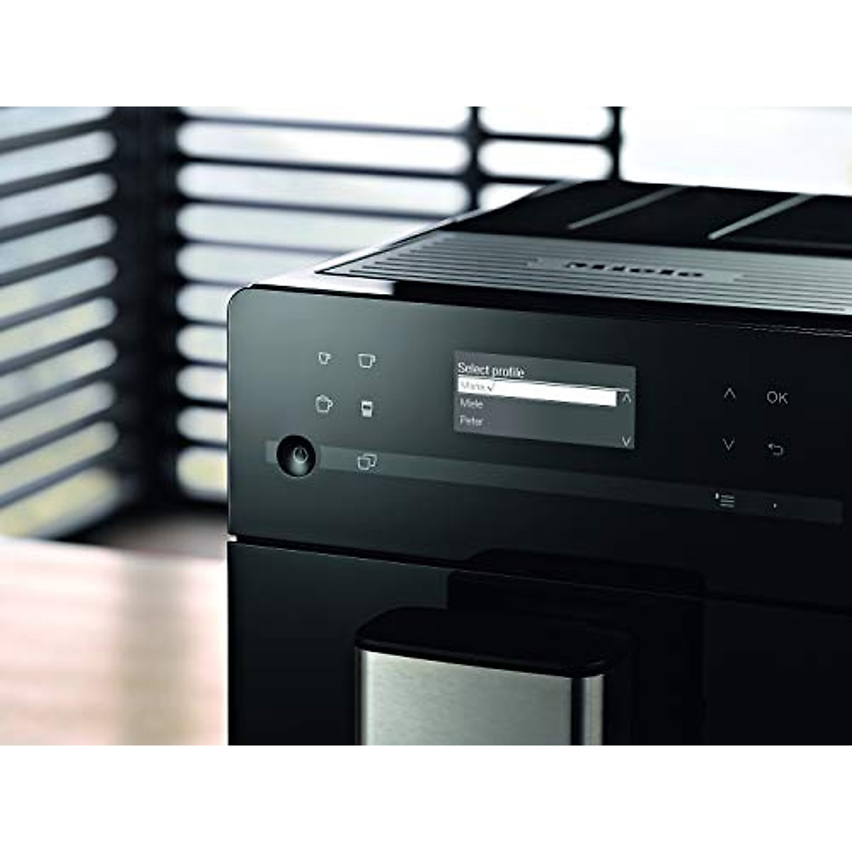 Miele CM5300 Coffee System, Medium, Obsidian Black,29530020USA