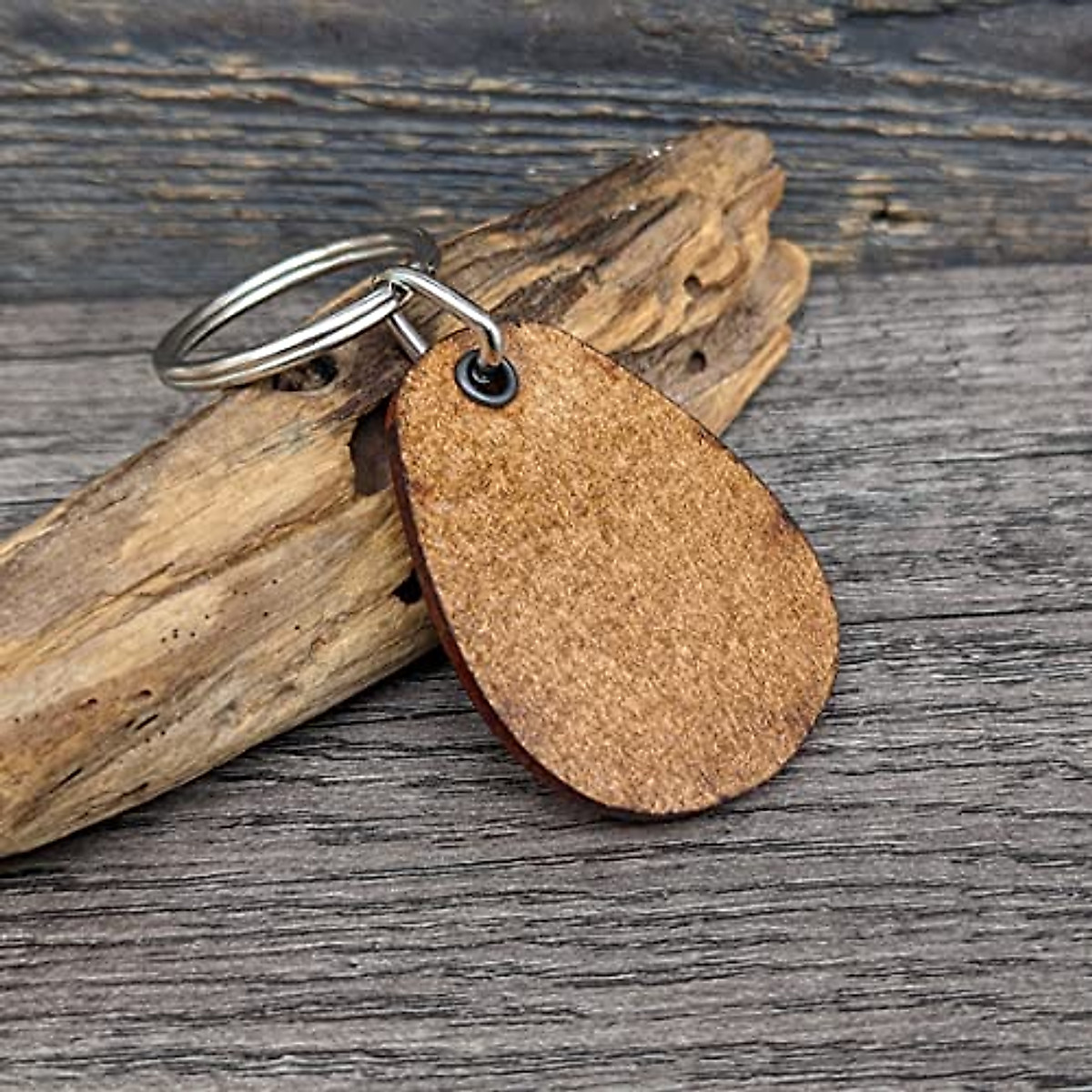 ForLeatherMore - Fly Fishing - Genuine Leather Keychain - Hobby Key Fobs