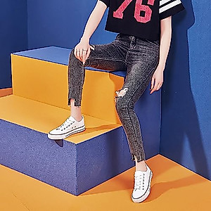 Women's Canvas Shoes Fashion Sneakers White Tennis Shoes Casual Slip on Shoes Floral Embroidered Low Top Sneakers(White.US5)