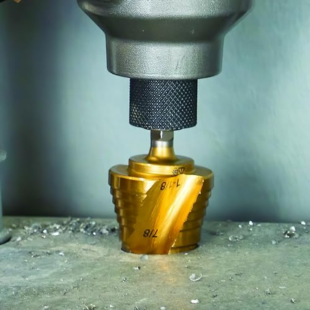 Klein Tools 25951 Electrician's Step Drill Bit Set, Spiral Double Fluted, Titanium Nitride Coating, 1/4-Inch Impact Shank, Case, 3-Piece