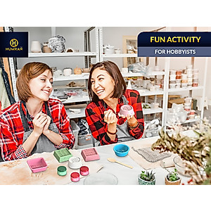 HUMRAN LLC Large Soap-Making Kit - Suitable for Adults, Kids, and Beginners - Incl. Dry Herbs - Soap Maker with Powdered Colors and Different molds - Great Gift idea