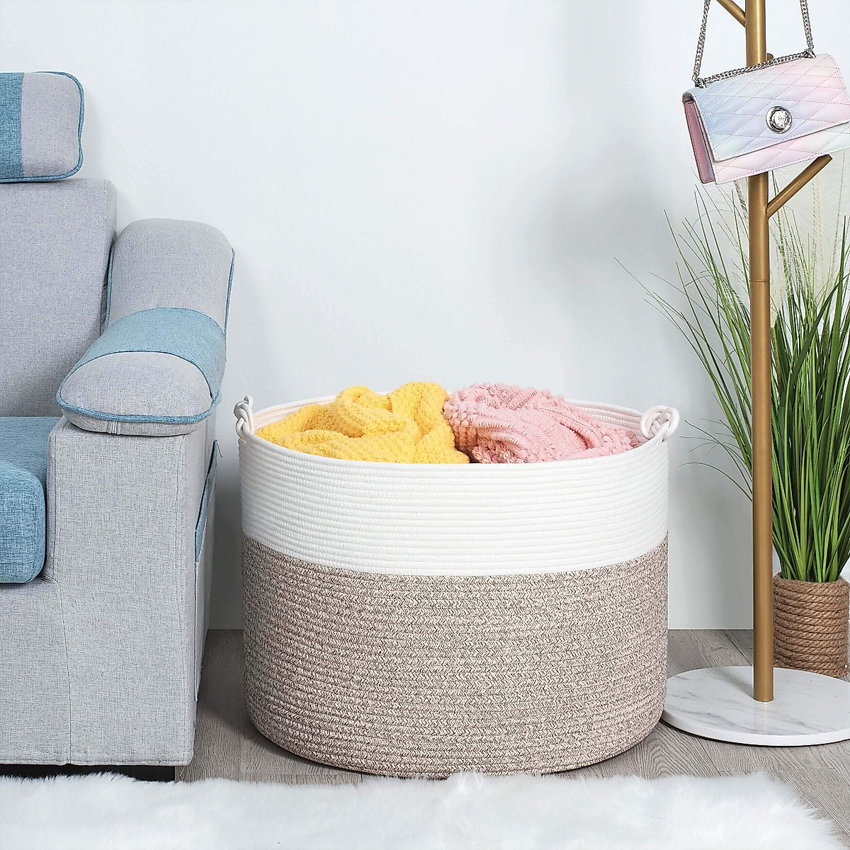 MINTWOOD Design Extra Large 22 x16 Inches Decorative Woven Cotton Rope Blanket Storage Basket Bin Living Room and Laundry Hamper for Pillows, Pool Towels, Dog Toys, Shoes, Light Brown