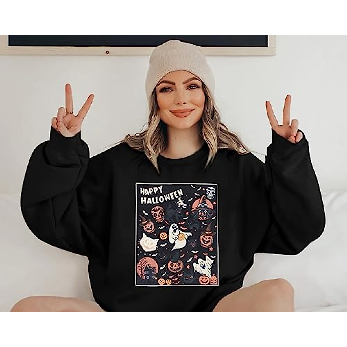 UNIQUEONE Womens' Oversized Halloween Sweatshirt Vintage Halloween Doodles Sweatshirts Hocus Pocus Long Sleeve Crewneck Tops Black