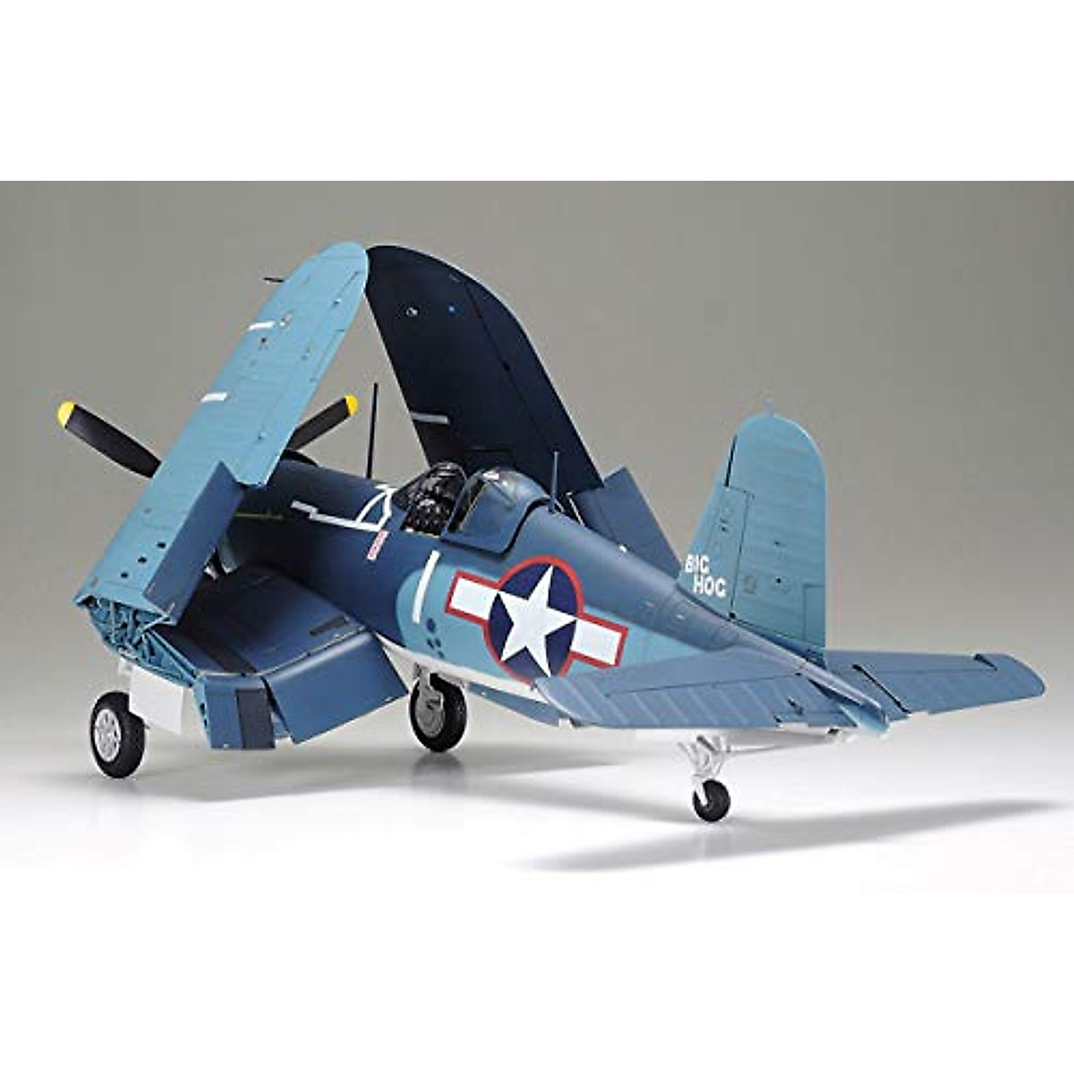 Tamiya Models Vought F4U-1A Corsair Kit