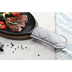 New Star Foodservice 32246 Silicone Pan Handle Sleeve Holder, Silver, Set of 6