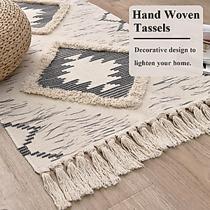 Boho Runner Rug 2'x6', Washable Hallway Farmhouse Area Rug, Kitchen Floor Mat with Tassels, Tufted Cotton Woven Entryway Carpet, Grey