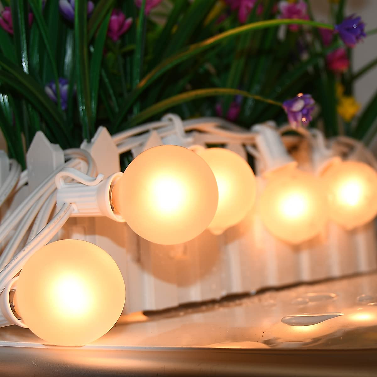 Pallerina G40 Frosted Replacement Bulbs, 25 Pack 5 Watt G40 Replacement Light Bulbs for string lights with 12/C7 Candelabra Base, G40 Incandescent Bulbs for Indoor Outdoor Decorative