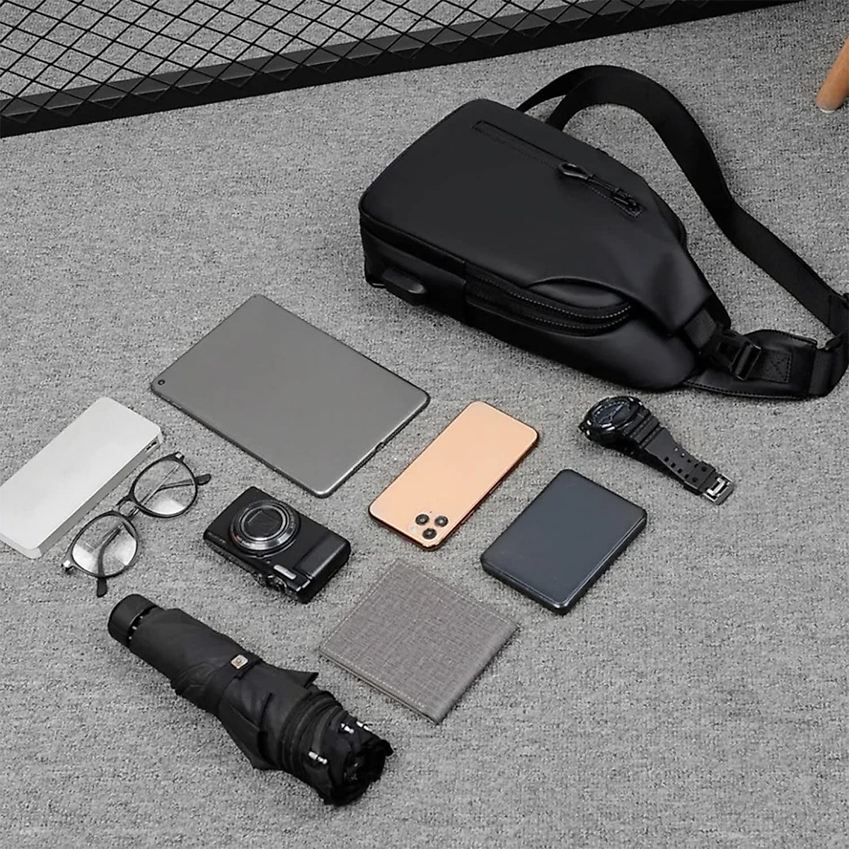 RIYUNE Waterproof Shoulder Bag Hiking Daypacks Crossbody Backpack Multipurpose Cross Body Chest Bag Waterproof Sling Bag (Black)