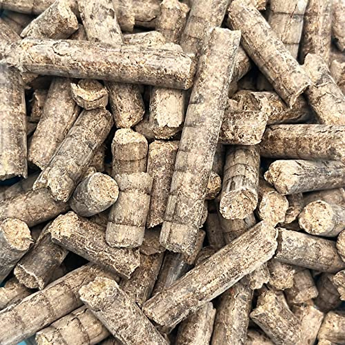 PINVNBY 2.2LBS Small Animals Pellet Litter, Natural Wood Pellets Bedding for Hamster Bunny Rabbit Squirrel Dragon Cat Hedgehog Guinea Pig Flower Mouse