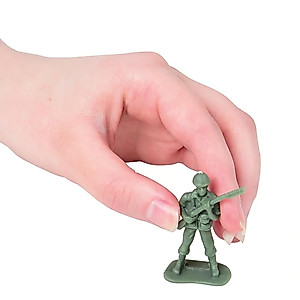Zugar Land Classic US Army Men (36 Pieces) 2". Plastic. Green Toy Soldiers. Free Standing Designs. Great Party Favor Goodie Bag Filler. (1 Pack of 36 Army Men)