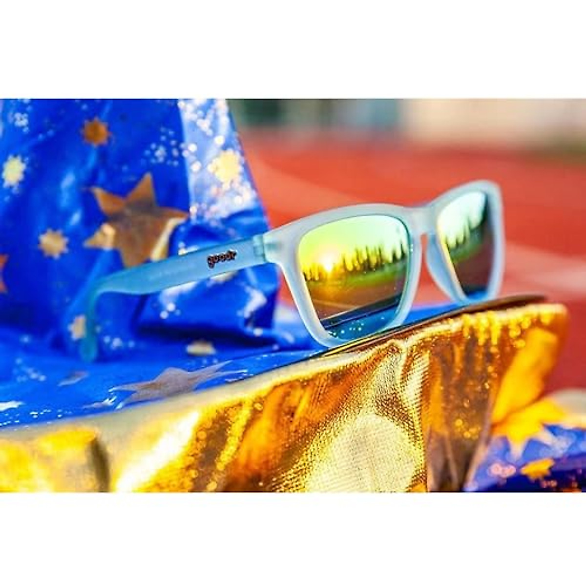 Goodr OG Polarized Sunglasses Sunbathing with Wizards/Light Blue, One Size - Men's