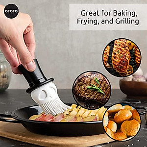 Skully Basting Brush by OTOTO - Silicone Pastry Brush, Kitchen Brush, Spooky Gifts, Skull Kitchen Accessories, Food Basting Brush for Cooking - Kitchen Gift, Kitchen Gadgets, Funny Gifts, Unique Gifts