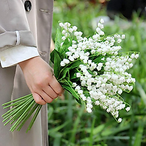 12 Pcs Lily of The Valley, Artificial Faux White Bell Flowers Wind Chime Orchid Wedding Bouquet May Flower for Home Garden Wedding Party Decor