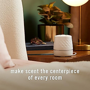 Febreze PLUG Scent Booster Starter Kit, Oil Diffuser, Air Freshener Plug In, Continuous Scent Device + 2 Downy Calm Refills