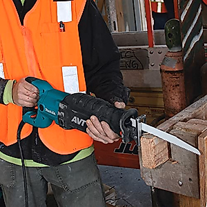 Makita JR3070CTZ Recipro Saw with 15-Amp Tool Less Blade Change and Shoe Adjustment