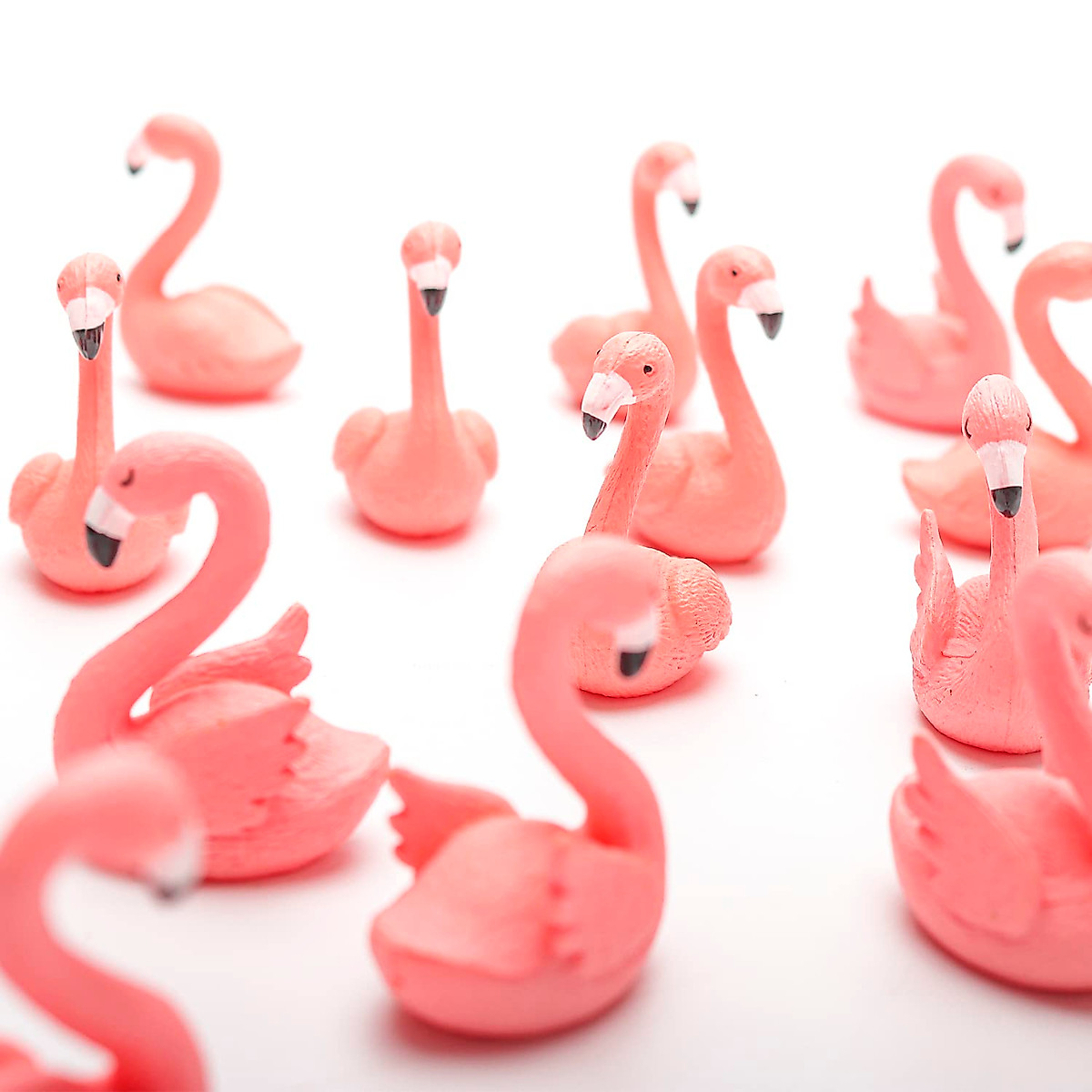 30PCS Flamingo Cake Decorations Flamingo Cake Toppers Mini Flamingo Figurines for Flamingo Party Decor