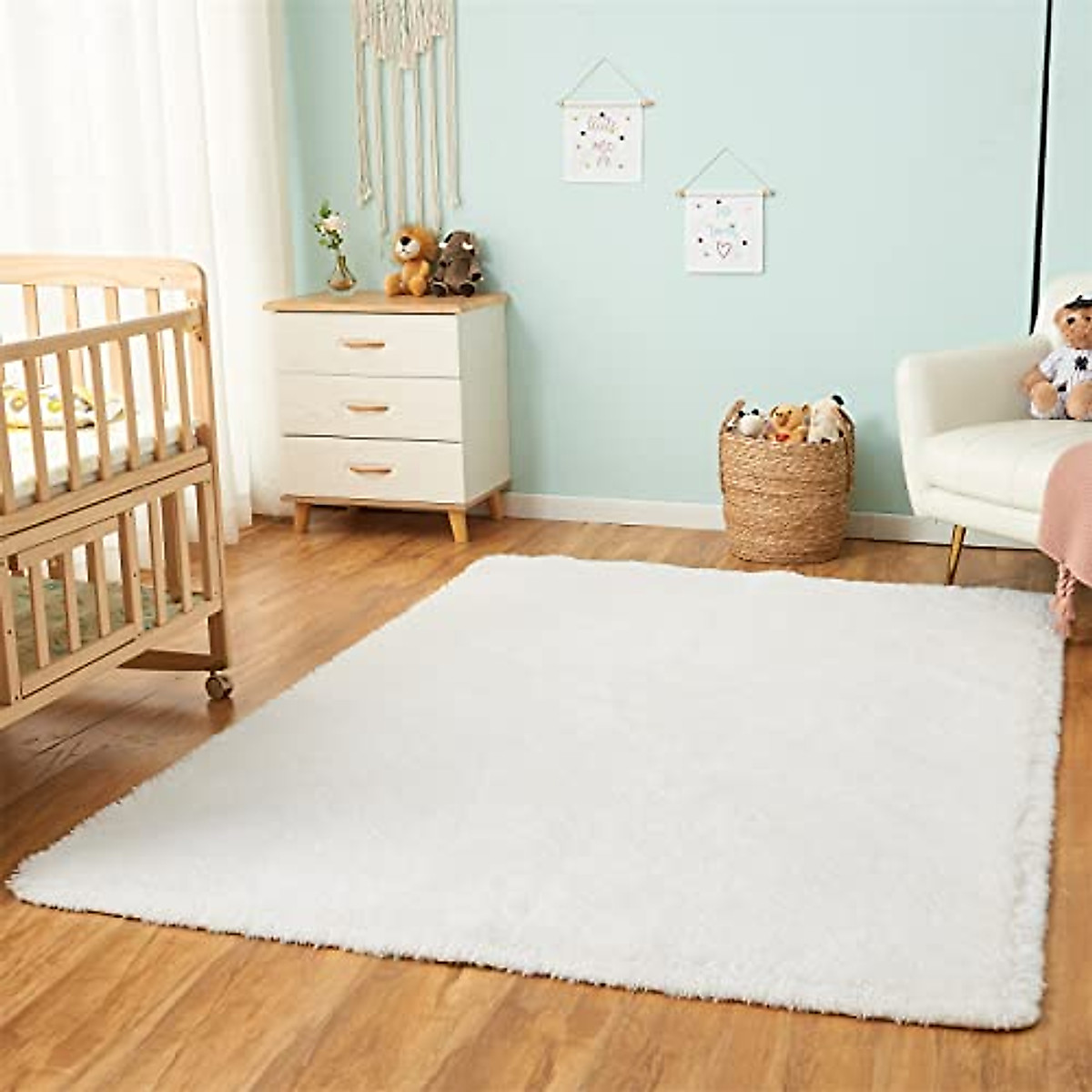 AMTOVO Shag Area Rugs for Bedroom, White Fluffy Rug Plush Living Room Carpet 8 x 10 Feet, Indoor Modern Plush Area Rugs, Fuzzy Nursery Shaggy Rugs for Kids Room