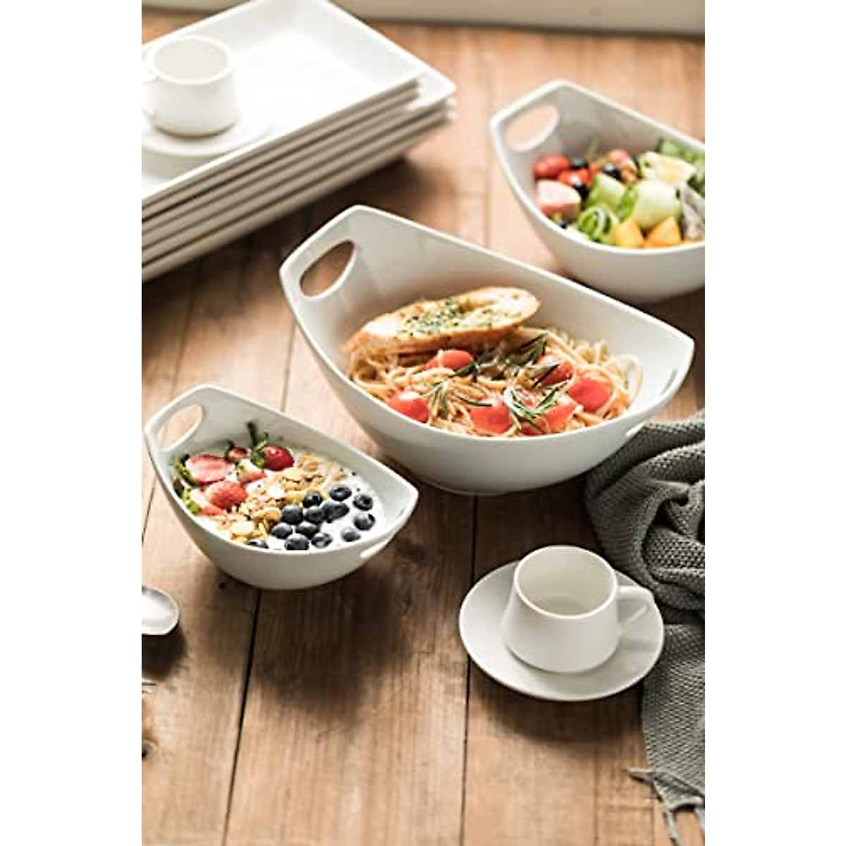 Gomakren Porcelain Serving Bowl Set with Handles Set of 3, Serving Dishes Salad Bowls Mixing Bowl Set for Entertaining, Nesting Bowl Set, Dishwasher Oven Safe White Serving Bowl Housewarming Gifts