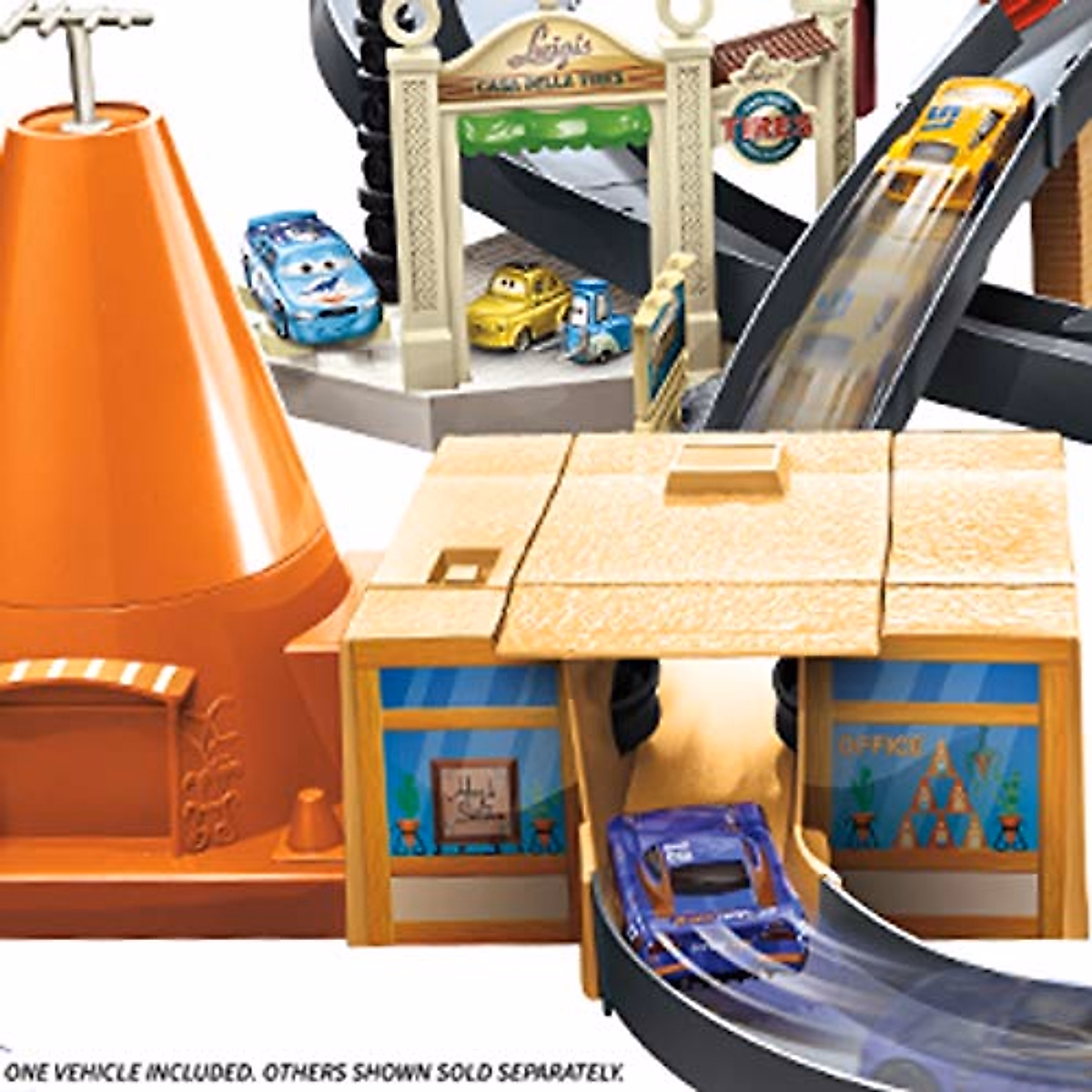 Disney Cars Toys Race Around Radiator Springs Playset